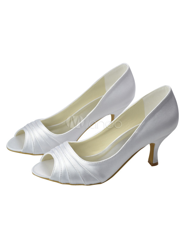 chaussures blanches mariage petit talon